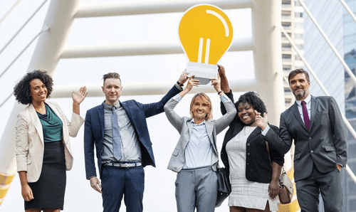 Transformational Leadership : Advantages and Disadvantages