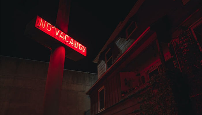 How to Find Hotel Employees for the Busy Holiday Seasons